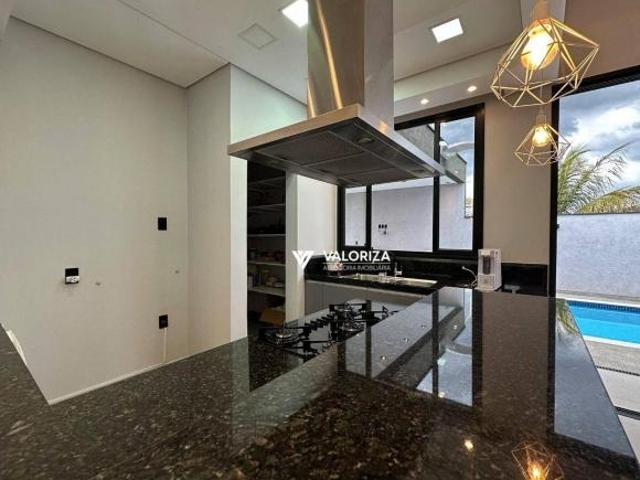 Casa com 3 quartos à venda, 268 m² por R$ 1.489.000 Parque Esplanada Votorantim/SP