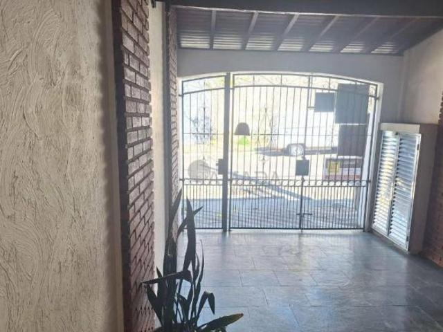 Casa com 3 quartos à venda, 277 m² por R$ 830.000 Parque Boturussu São Paulo/SP