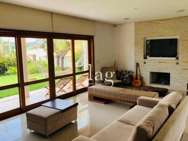 Casa com 3 quartos à venda, 290 m² Condomínio Village Ipanema Araçoiaba da Serra/SP