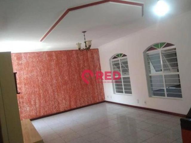 Casa com 3 quartos à venda, 320 m² por R$ 720.000 Jardim Maria Antônia Prado Sorocaba/SP