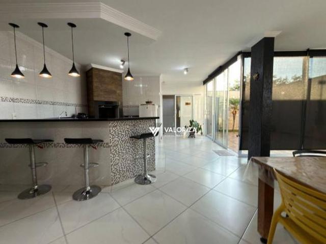Casa com 3 quartos à venda, 320 m² por R$ 870.000 Jardim Brasilândia Sorocaba/SP