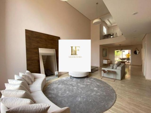 Casa com 3 quartos à venda, 320 m² por R$ 2.299.000,00