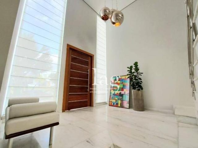 Casa com 3 quartos à venda, 330 m² Alphaville Nova Esplanada Votorantim/SP