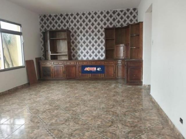 CASA COM 3 QUARTOS A VENDA, 330 M² Jardim Santa Mena Guarulhos SP