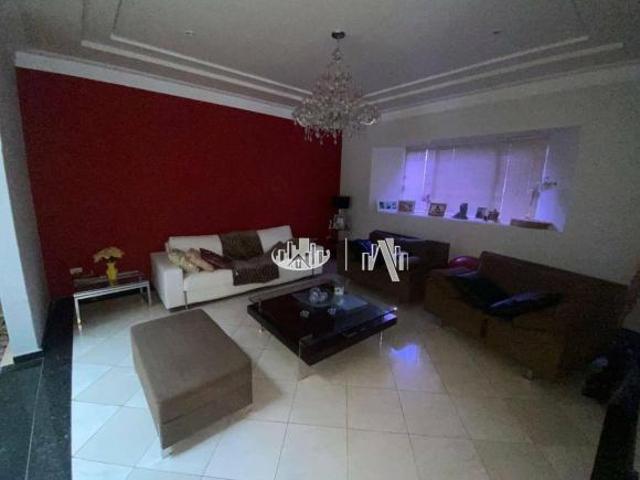 Casa com 3 quartos à venda, 350 m² por R$ 1.600.000 Mediterrâneo Londrina/PR