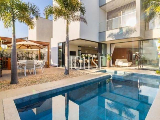 Casa com 3 quartos à venda, 351 m² Alphaville Nova Esplanada Votorantim/SP
