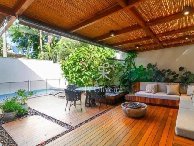 Casa com 3 Quartos à venda, 357 m² por R$ 5.200.000 Retiro Morumbi São Paulo/SP