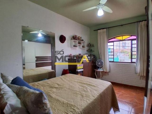 Casa com 3 Quartos a venda, 360m2 Graca