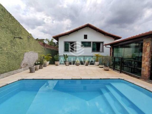 Casa Com 3 Quartos à Venda, 360m², Santa Branca