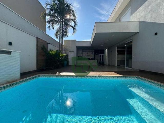 Casa com 3 quartos à venda, 370 m² por R$ 2.600.000 Jardim Portal da Colina Americana/SP