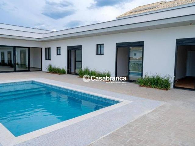 Casa com 3 quartos à venda, 378 m² por R$ 2.850.000 Condomínio Saint Charbel Araçoiaba da Serra/