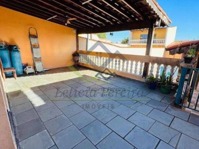 Casa com 3 quartos à venda, 381 m² por R$ 900.000 Vila Romanópolis Ferraz de Vasconcelos/SP