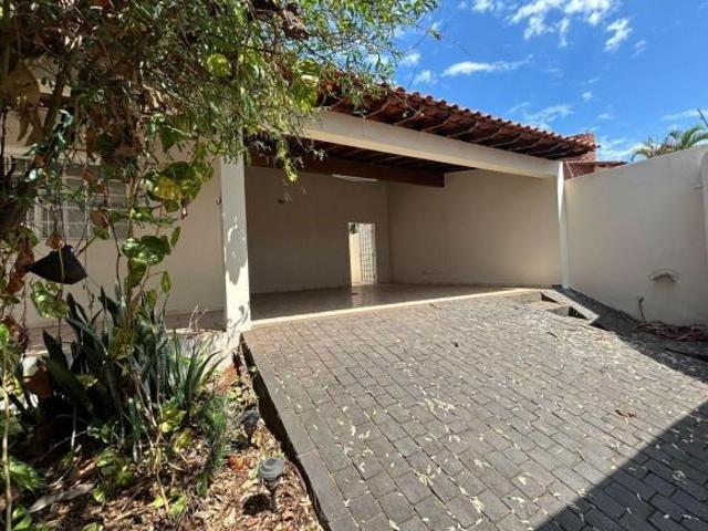 Casa com 3 quartos à venda, Bairro Cidade Jardim Uberlândia/MG