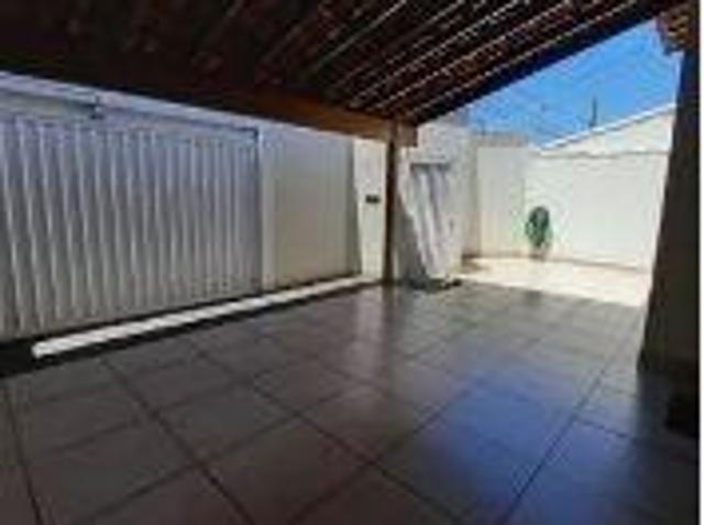 Casa com 3 quartos à venda, bairro Cidade Jardim Uberlândia/MG