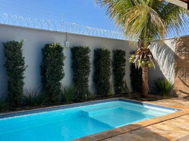 Casa com 3 quartos à venda Bairro Cidade Jardim Uberlândia/MG