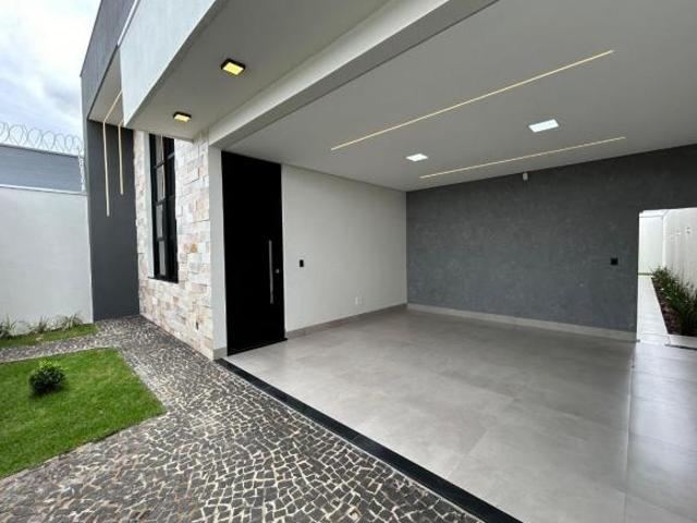 Casa com 3 quartos à venda, bairro Alto Umuarama Uberlândia/MG