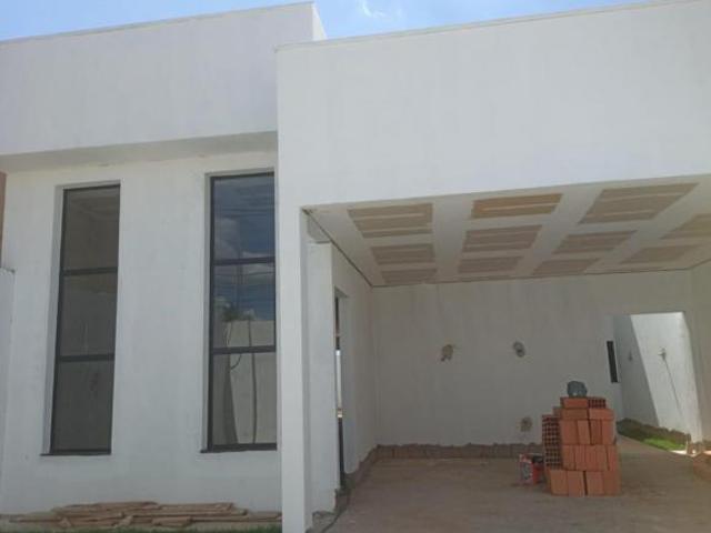 Casa com 3 quartos à venda, bairro Jardim Brasília Uberlândia/MG