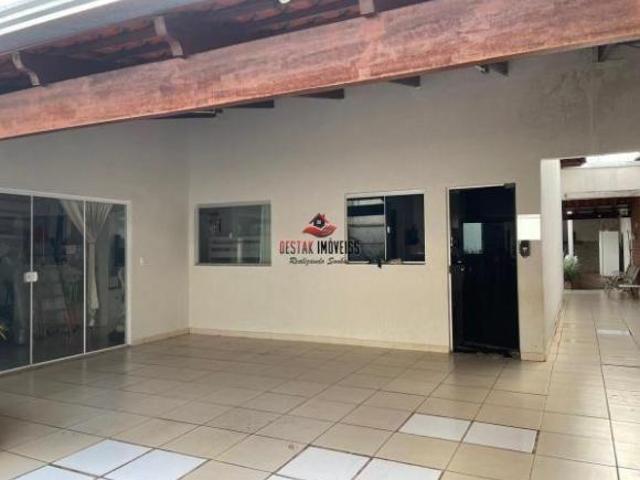 Casa com 3 quartos à venda, bairro Jardim Europa Uberlândia/MG