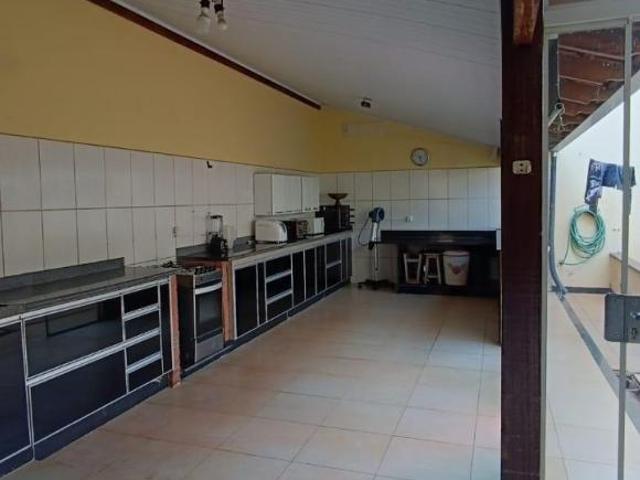 Casa com 3 quartos à venda, bairro Jardim Holanda Uberlândia/MG