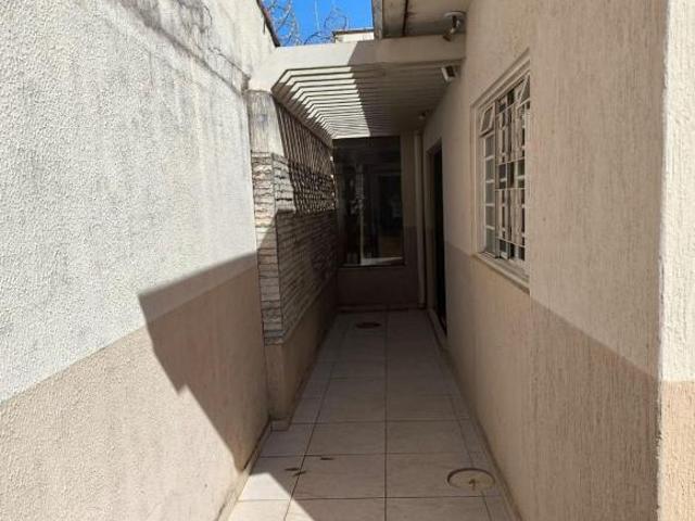 Casa com 3 quartos à venda bairro Jardim Patrícia Uberlândia/MG