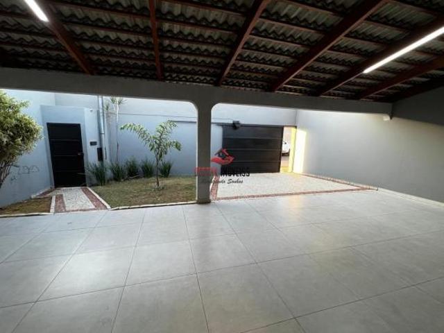 Casa com 3 quartos à venda, bairro Martins Uberlândia/MG