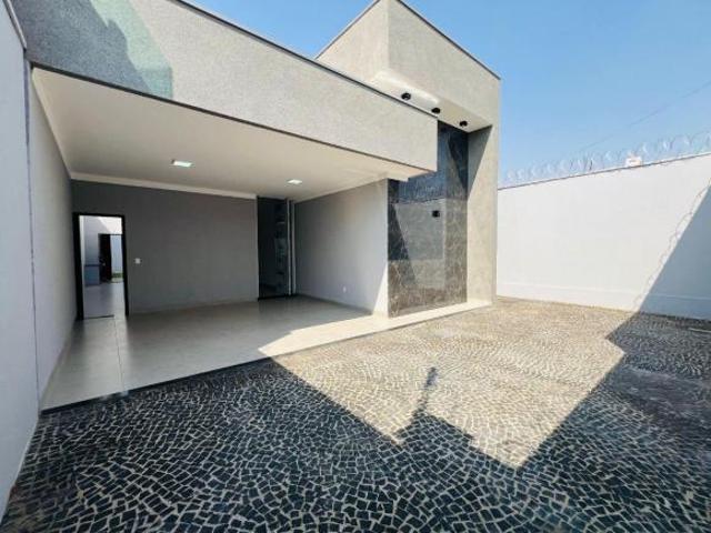 Casa com 3 quartos à venda, bairro Novo Mundo Uberlândia/MG
