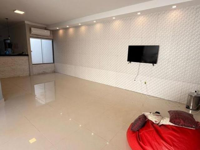 Casa com 3 quartos à venda, Bairro Novo Mundo Uberlândia/MG
