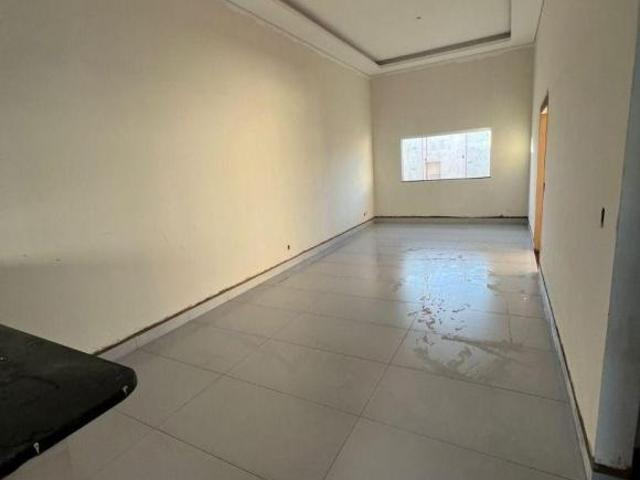 Casa com 3 quartos à venda, bairro Novo Mundo Uberlândia/MG