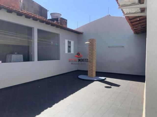 Casa com 3 quartos à venda, bairro São Jorge Uberlândia/MG