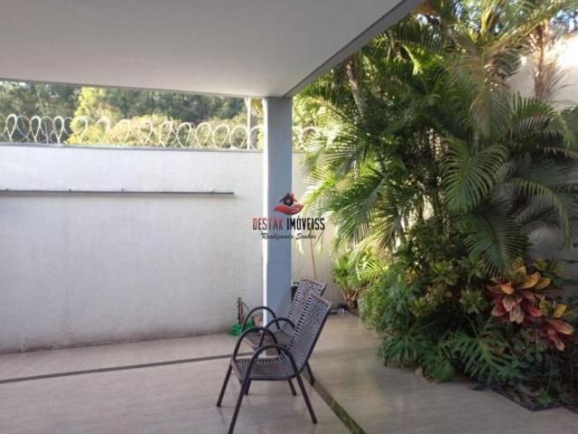 Casa com 3 quartos à venda, Bairro Taiaman Uberlândia/MG