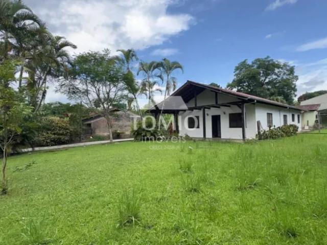 Casa com 3 quartos à Venda, Bela Vista Gaspar