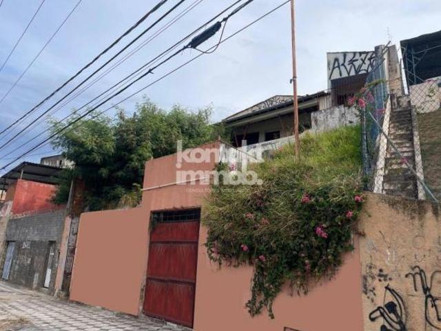 Casa com 3 quartos à Venda, Centro Sorocaba