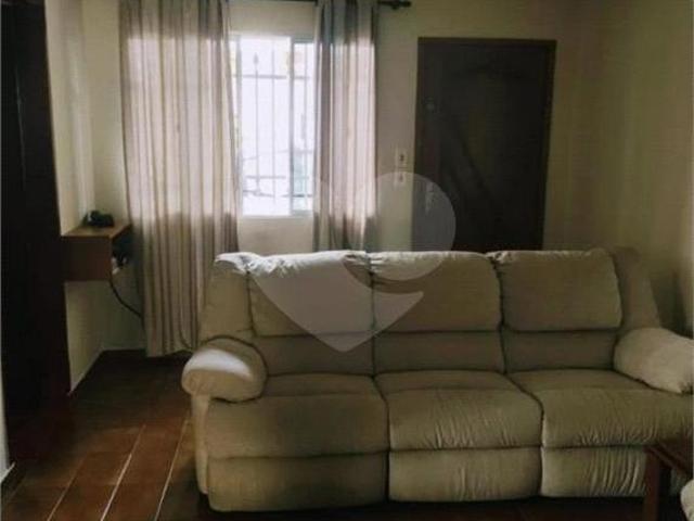 Casa com 3 quartos à venda em Taboão SP