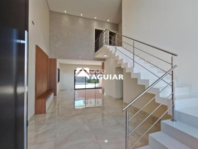 Casa com 3 quartos à venda em Valinhos