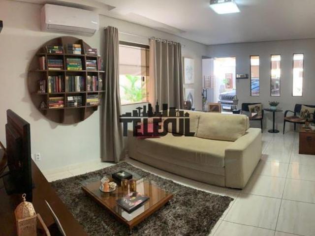 Casa com 3 quartos à venda em Varginha, no bairro Alta Villa