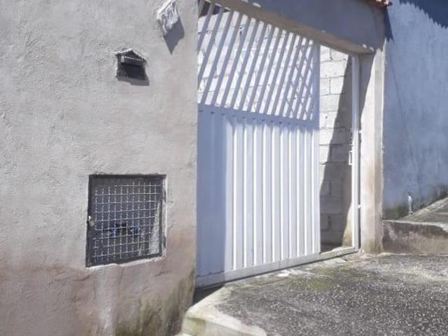 Casa com 3 quartos à venda em Varginha, no bairro Damasco