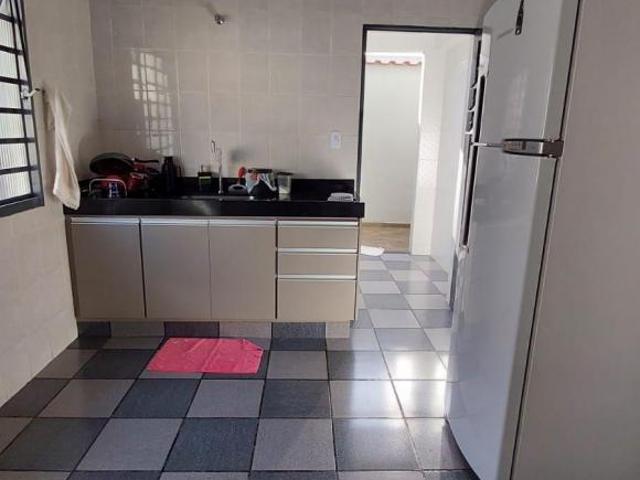Casa com 3 quartos à venda em Varginha, no bairro Parque Das Américas