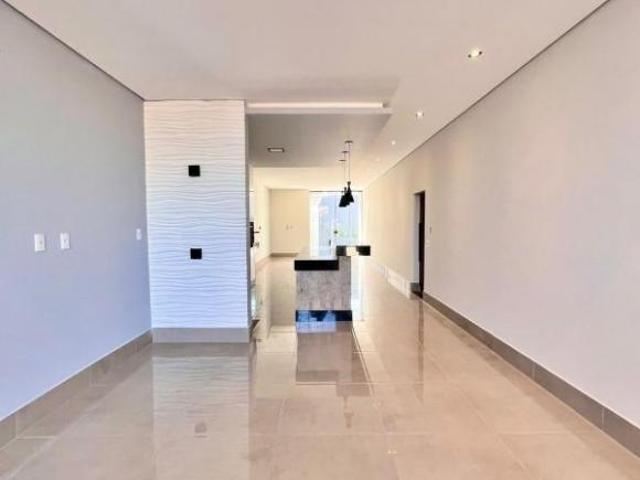Casa com 3 quartos à venda em Varginha, no bairro Residencial Belo Horizonte