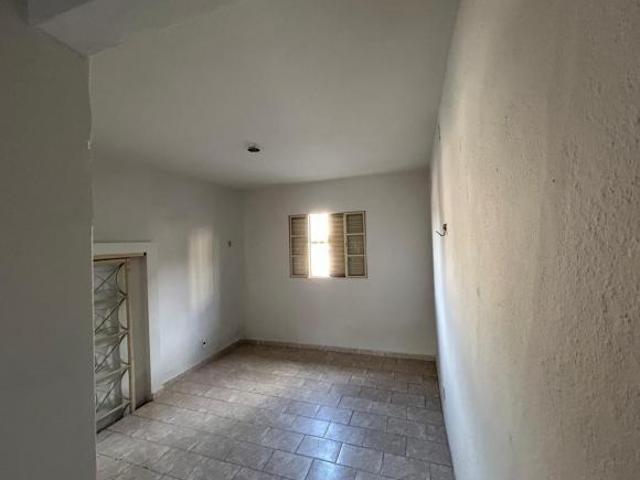 Casa com 3 quartos à venda em Varginha, no bairro Vila Andere I