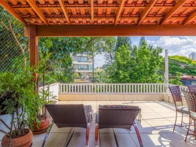 Casa com 3 quartos à venda em Vila Madalena SP