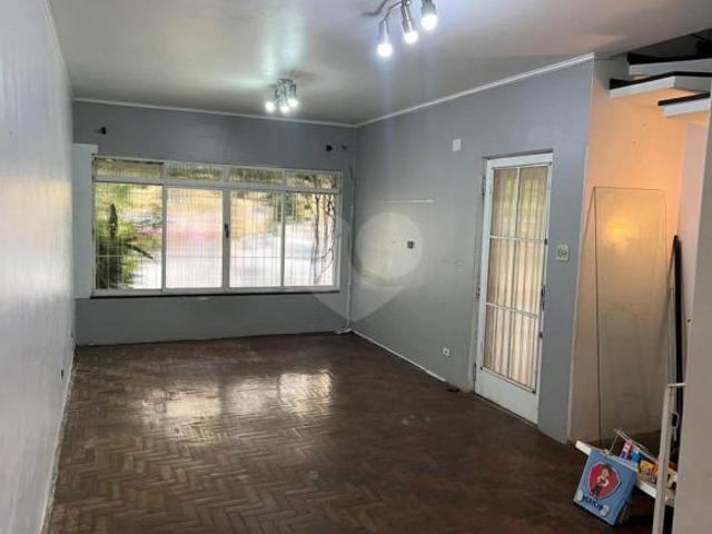 Casa com 3 quartos à venda em Vila moinho velho SP