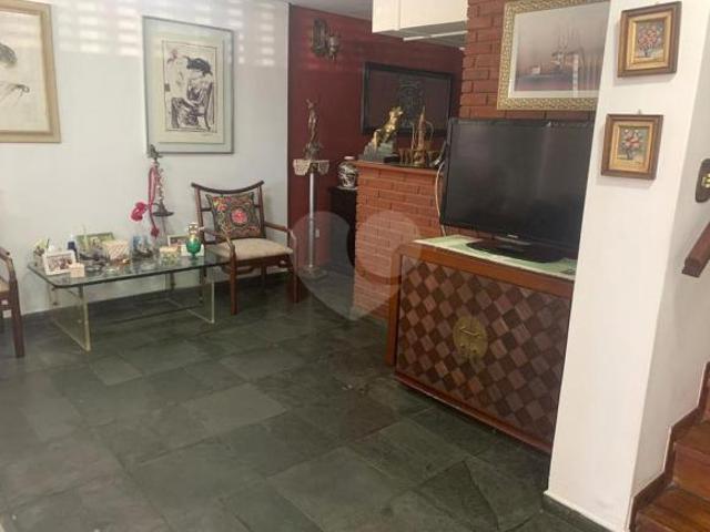 Casa com 3 quartos à venda em Vila nair SP