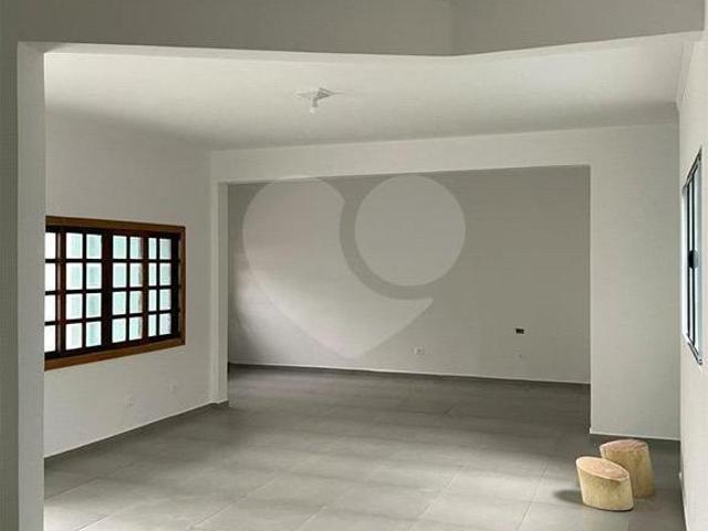 Casa com 3 quartos à venda em Vila nhocune SP