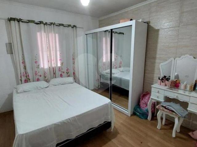 Casa com 3 quartos à venda em Vila nivi SP