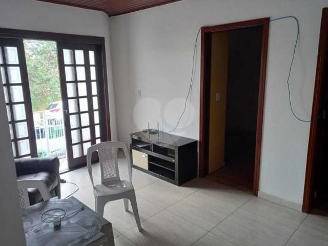 Casa com 3 quartos à venda em Vila nova SP