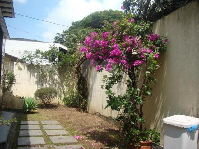 Casa com 3 quartos à venda em Vila albertina SP