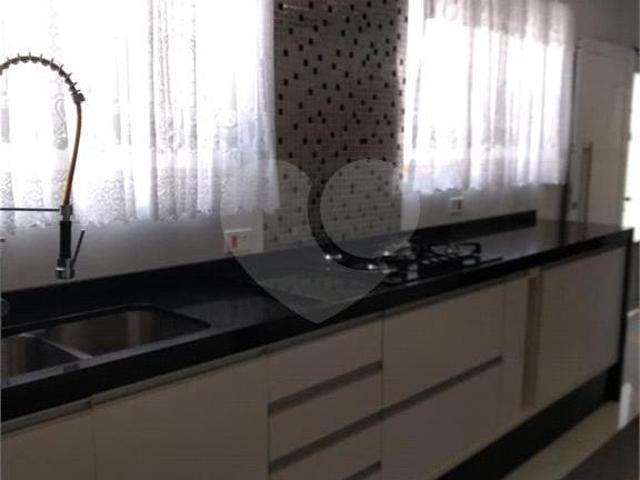Casa com 3 quartos à venda em Vila Albertina SP