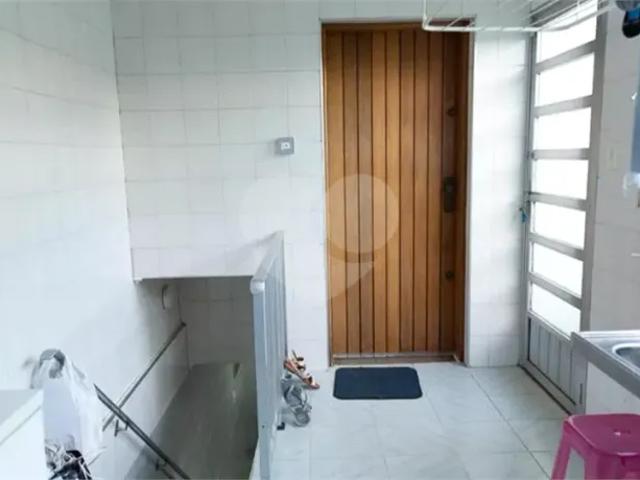 Casa com 3 quartos à venda em Vila Brasilina SP