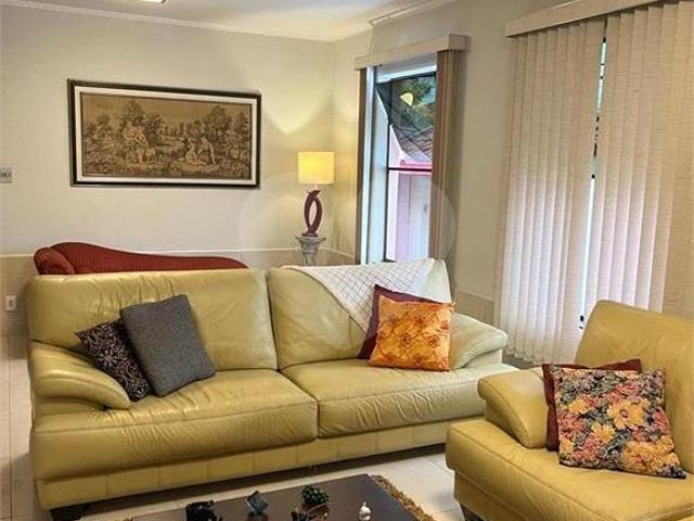 Casa com 3 quartos à venda em Vila camilópolis SP