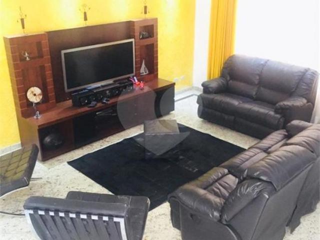 Casa com 3 quartos à venda em Vila carrão SP